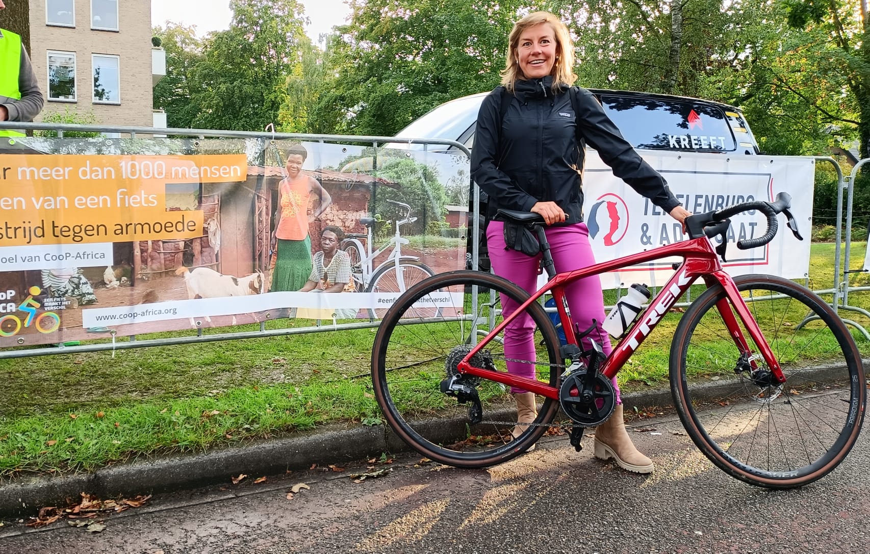 Wielerronde Woudenberg doneert 2.165 euro » CooP-Africa